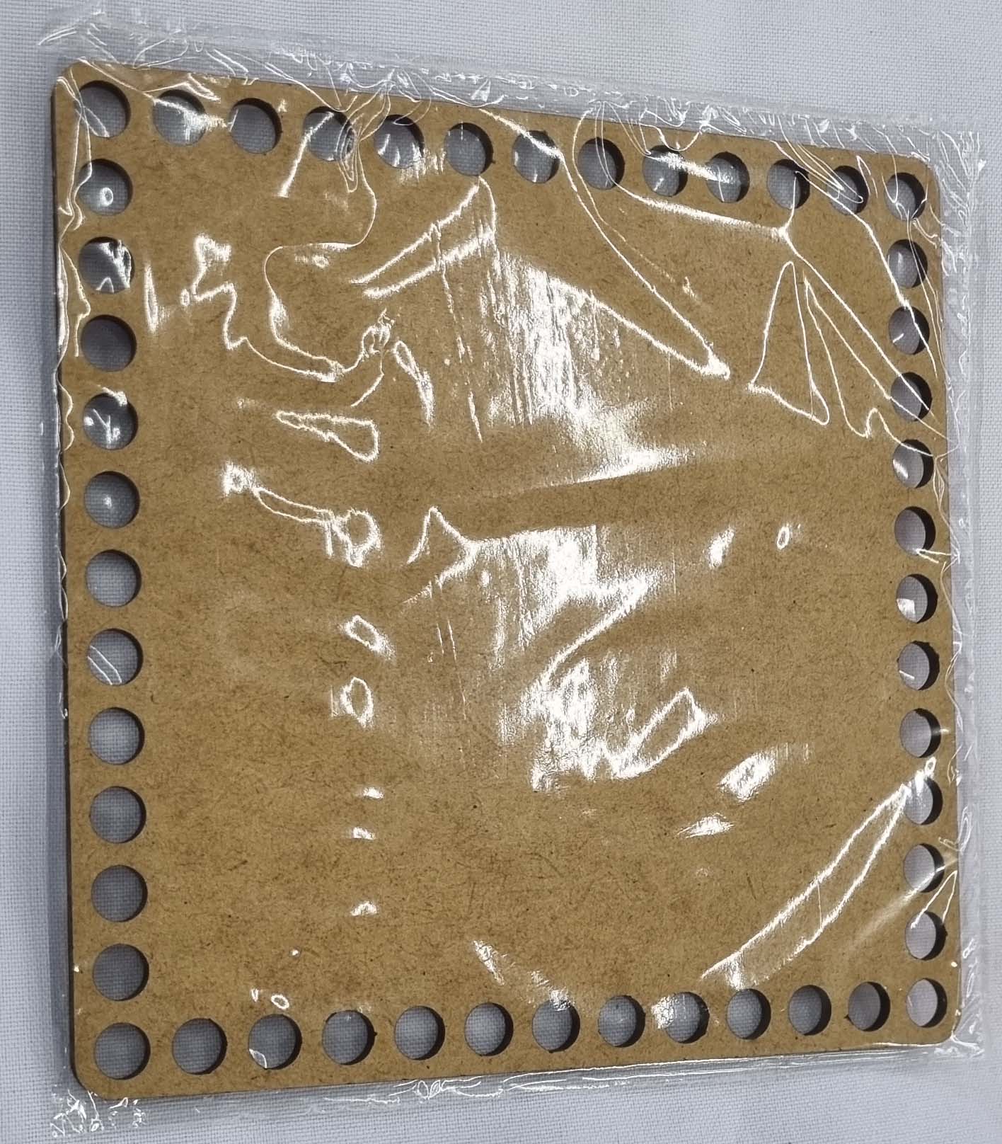 WOODEN BASE SQUARE 15×15 – Vaalcraft Distributors