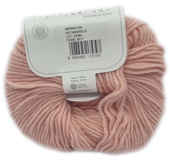 MERINO D.K 50g-COL.042 MAGNOLIA – Vaalcraft Distributors
